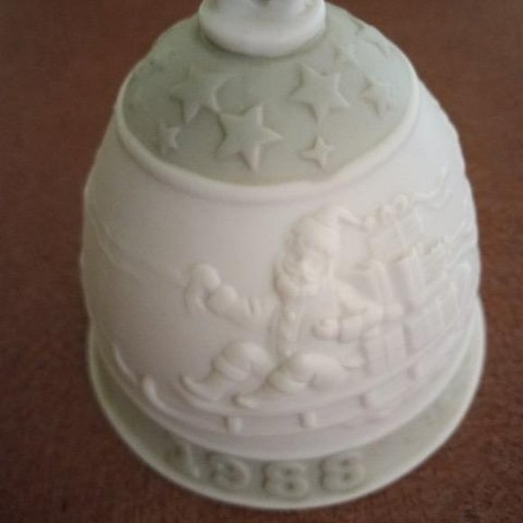 Lladro | Holiday | Lladro Christmas Porcelain Bell Ornament 988 | Poshmark